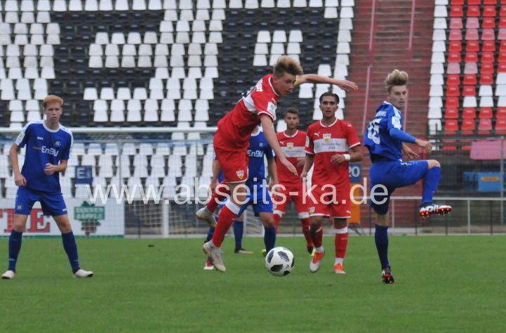 KSC U19 vs VfB Stuttgart 107 – abseits-ka